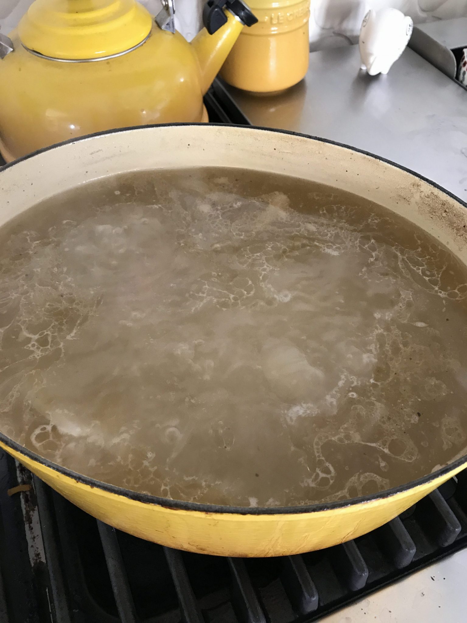 Make this bone broth to improve your health - Ounce of Salt